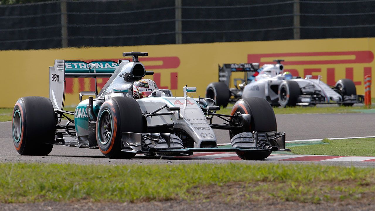 Hamilton widens his lead with Japanese GP win