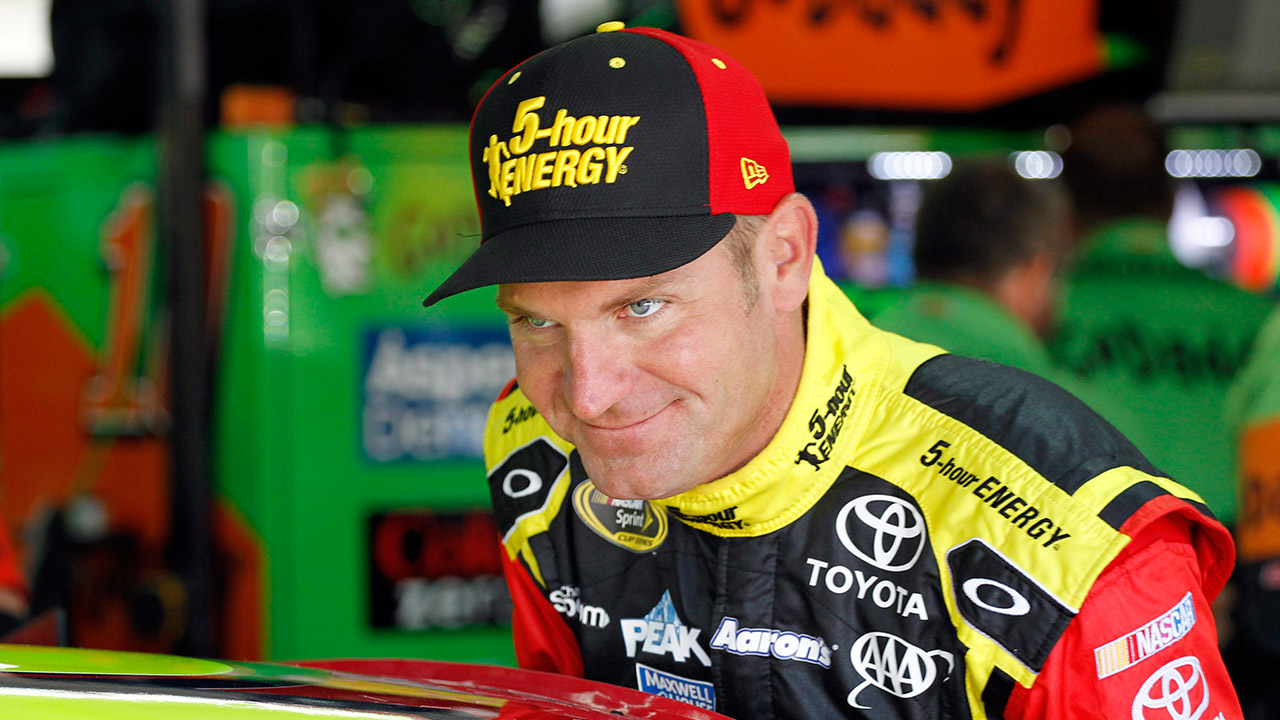 Bowyer to race for HScott Motorsports next year