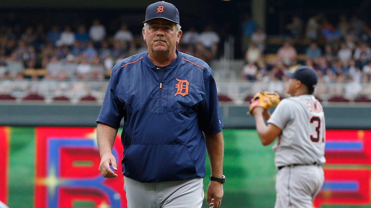 Tigers pitching coach Jeff Jones retiring after 38-year career