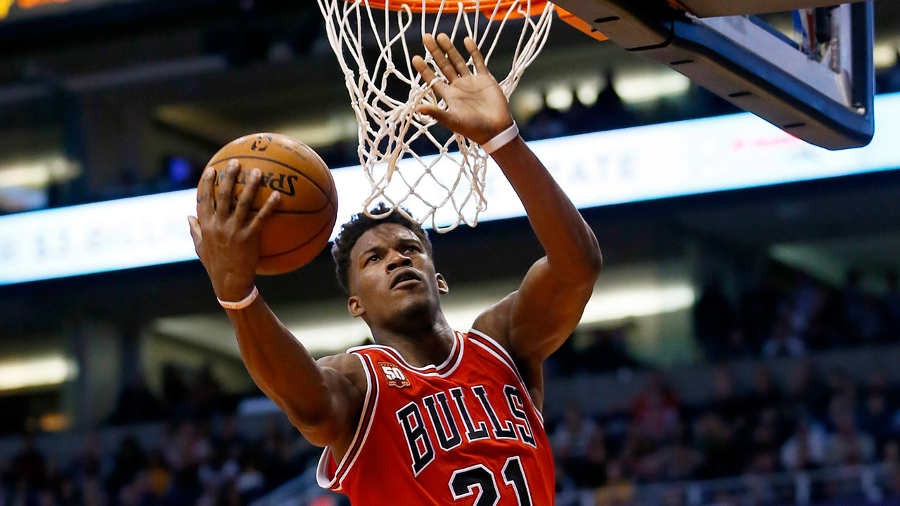 Bulls stay in playoff contention with win over Cavaliers