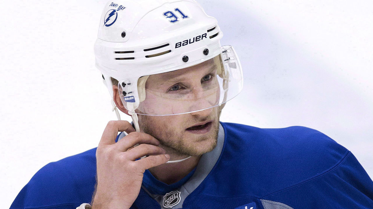 Lightning’s Stamkos misses first game of season with injury
