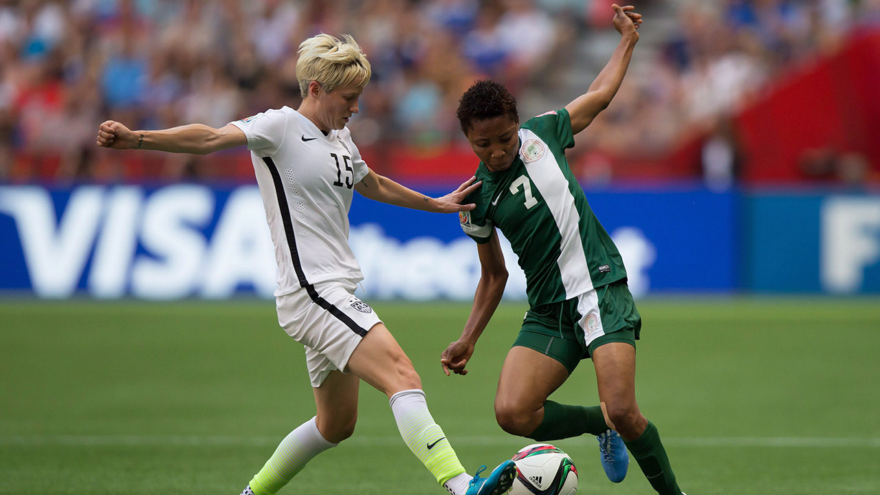 U.S. World Cup star Rapinoe tears knee ligament