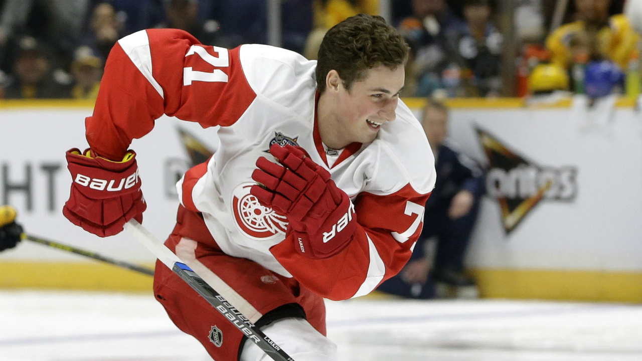 What’s it like to be a rookie when: Dylan Larkin