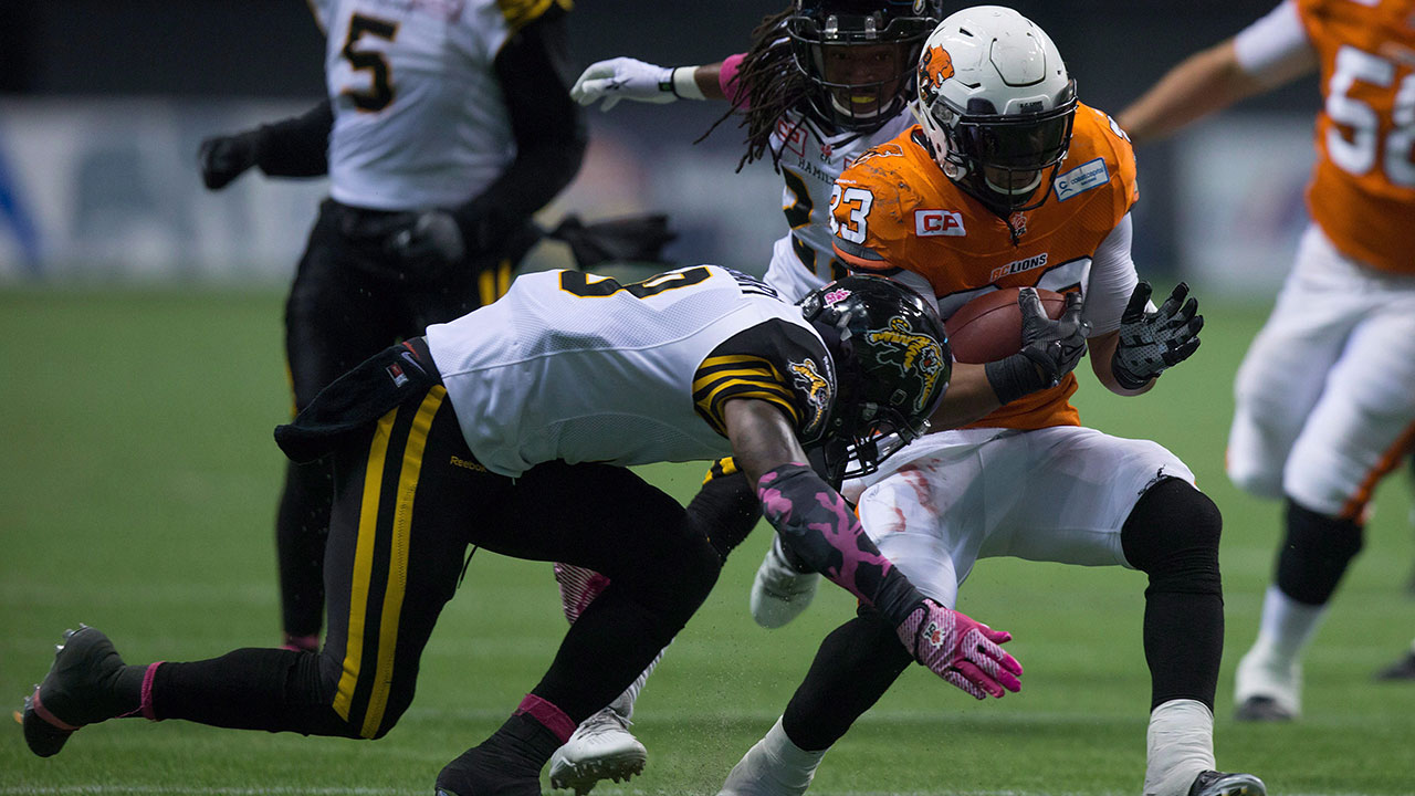 Tiger-Cats re-sign free agents Plesius, Atkinson