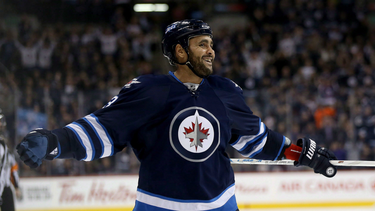 Dustin Byfuglien deal sends Jets fans the right message