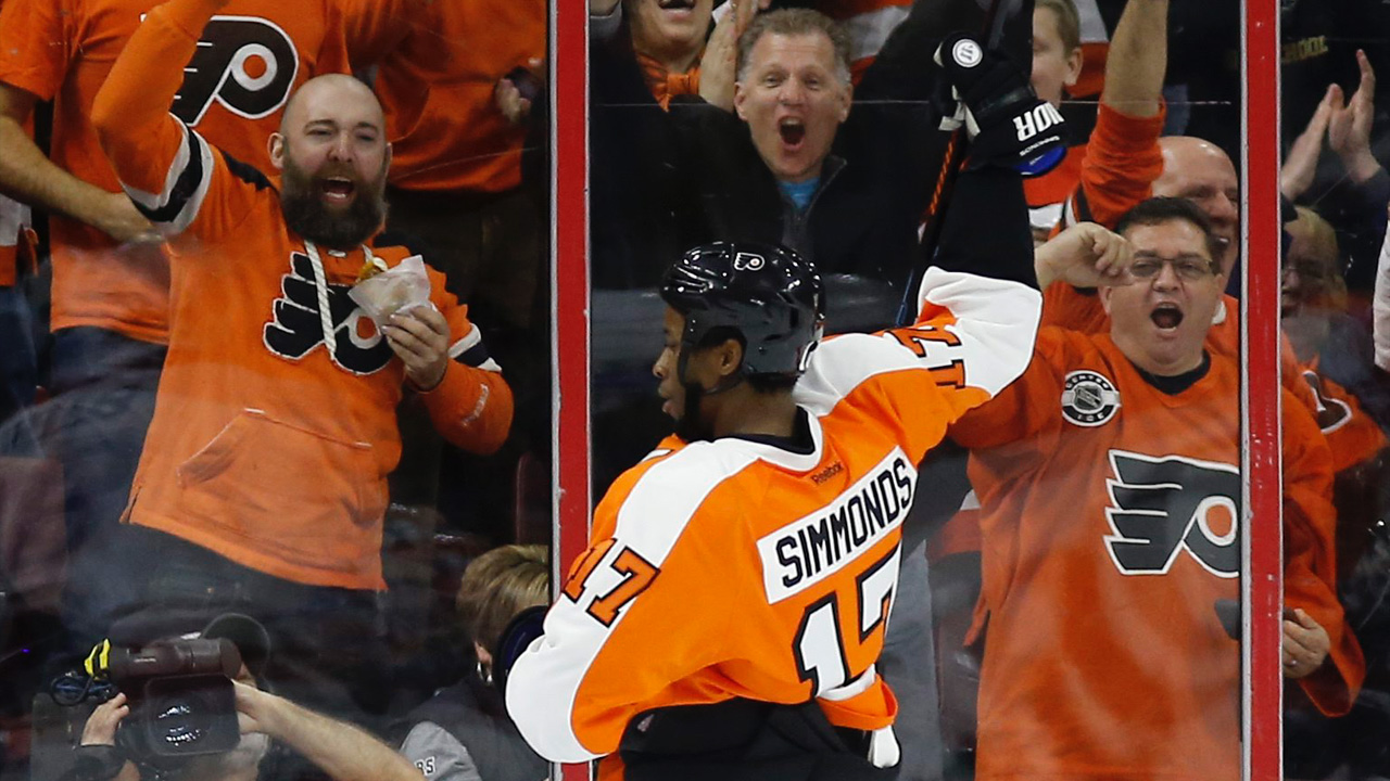 Wayne Simmonds ejected, gets match penalty for punching McDonagh
