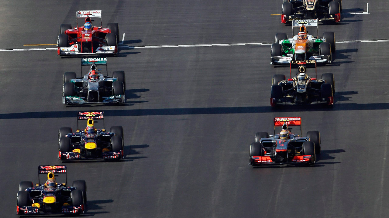 Formula 1 to consider reversing starting grid