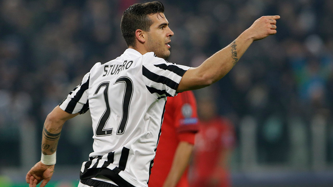 Juventus midfielder Sturaro out of final with thigh strain