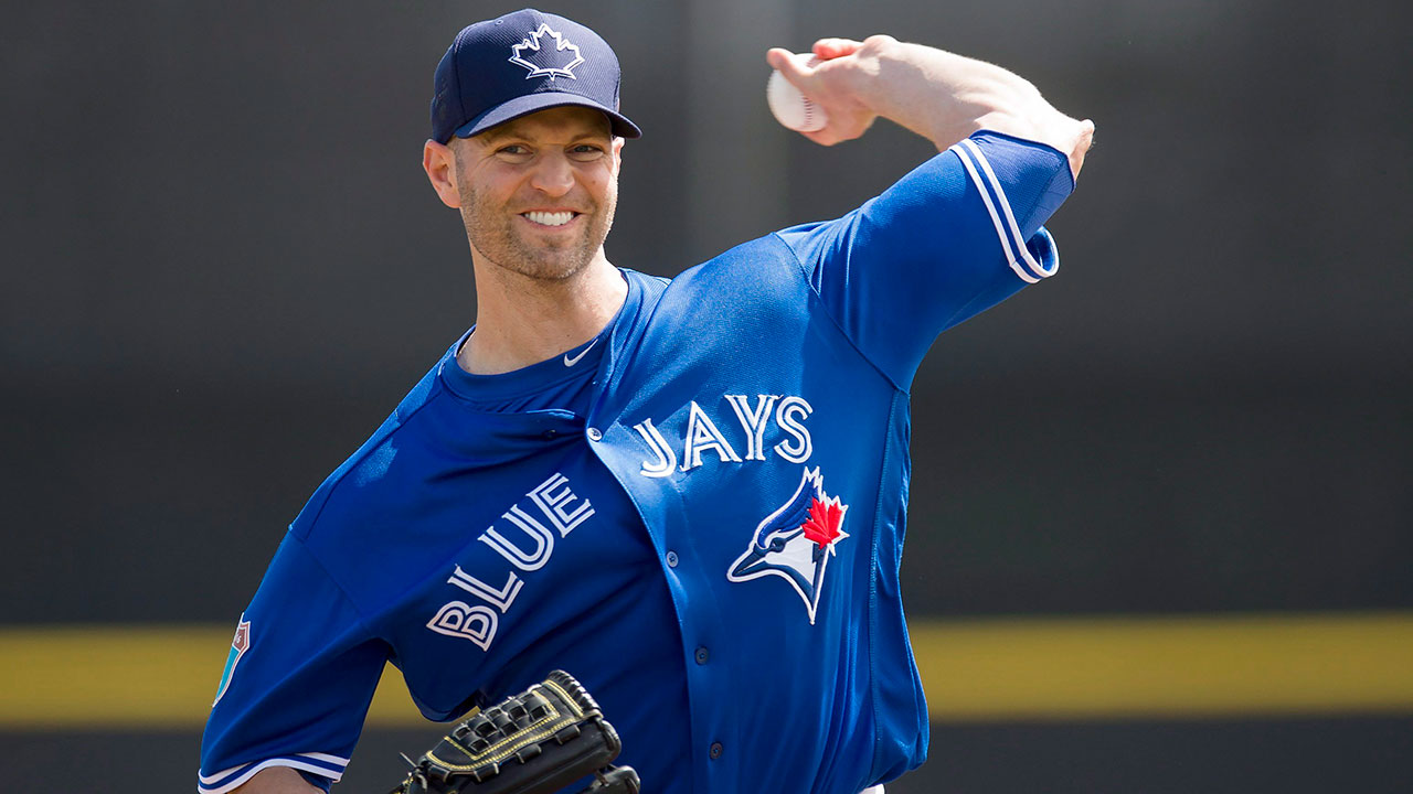 Happ tosses six innings as Blue Jays fall to Yankees