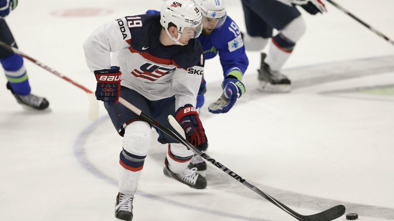 Jimmy Vesey sacrificed to gain leverage, and now he’s using it
