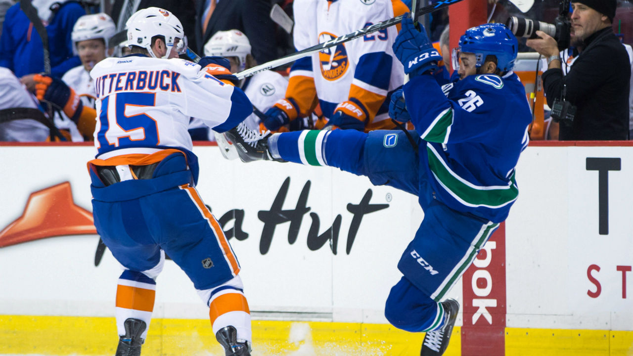 Islanders lock up ‘big influence’ Cal Clutterbuck with $17.5M deal