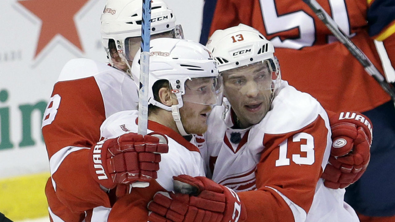 Pavel Datsyuk scores two; Red Wings drop Panthers
