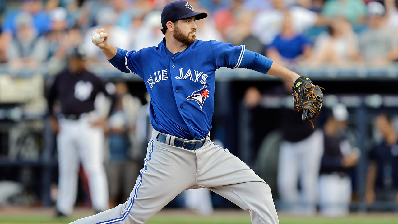 Hutchison solid for Blue Jays, but still trails in rotation race
