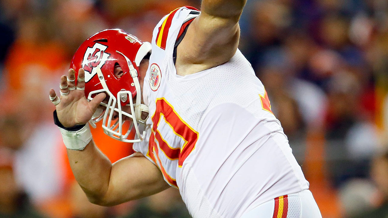 Chiefs DE DeVito is retiring after nine seasons