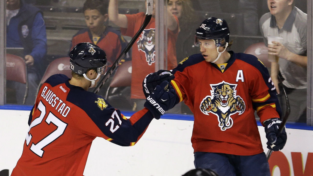 Panthers finish record-setting season with win over Hurricanes