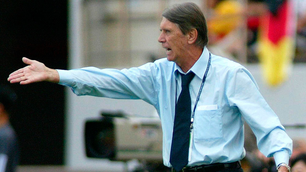 Former Milan captain and Italy coach Maldini dies at 84