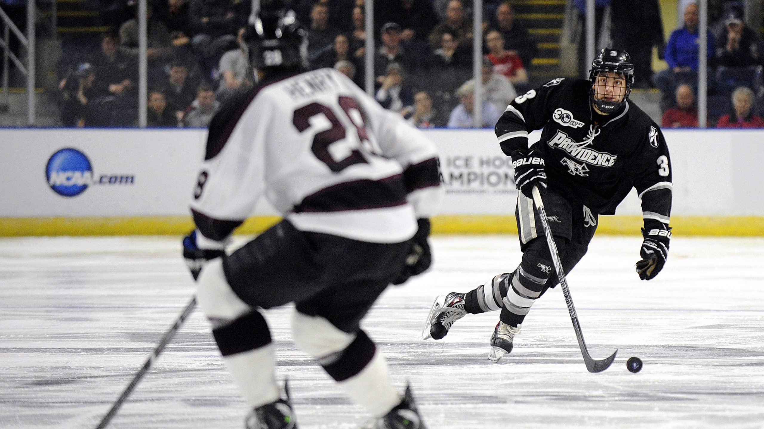 Rangers agree to terms with college free agent John Gilmour