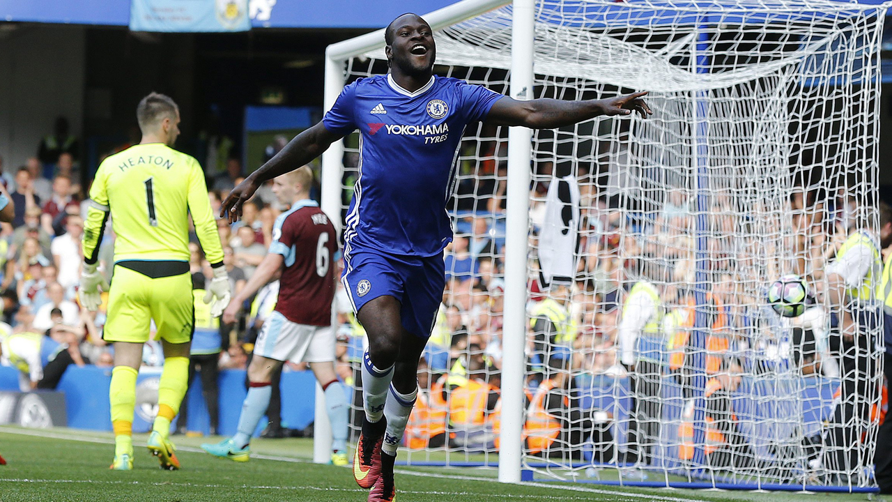 Moses leaves Chelsea to join Fenerbahce on 18-month loan