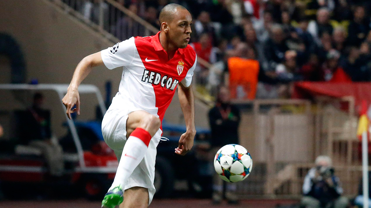 Man United target Fabinho signs extension with Monaco