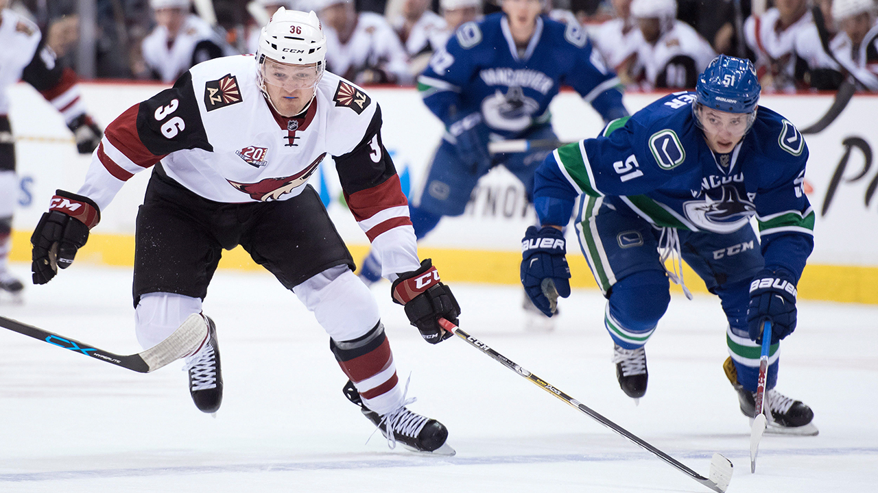 Coyotes score three power-play goals to down Canucks