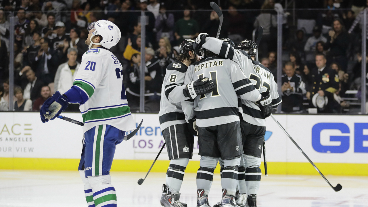 Canucks’ comeback falls just short in SO loss to Kings