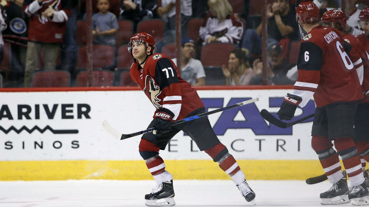 Coyotes recall DeAngelo, Gaudet from Tucson