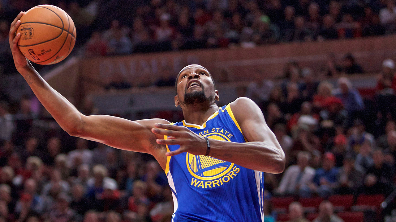 Durant’s streak of 20-point games ends at 72 in Warriors’ win