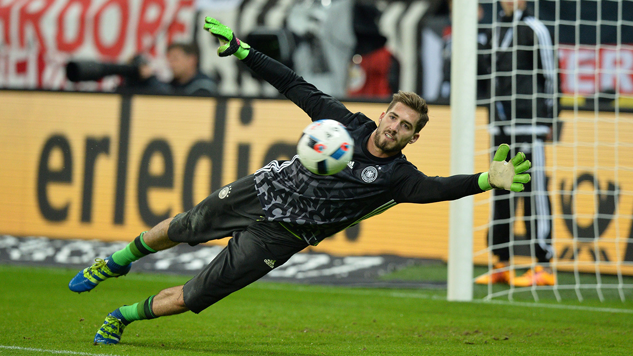 Germany goalkeeper Trapp seals return to Frankfurt from PSG