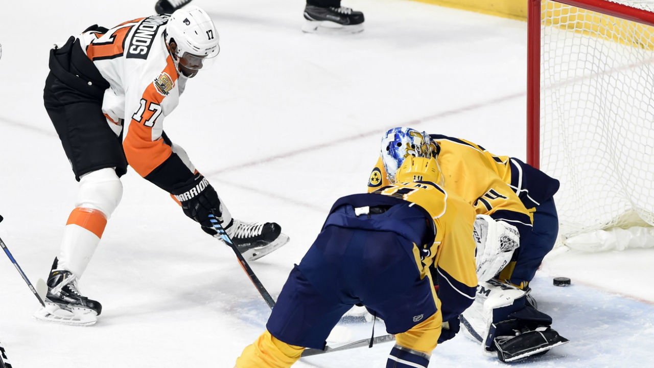 Wayne Simmonds nets two as Flyers double up Predators