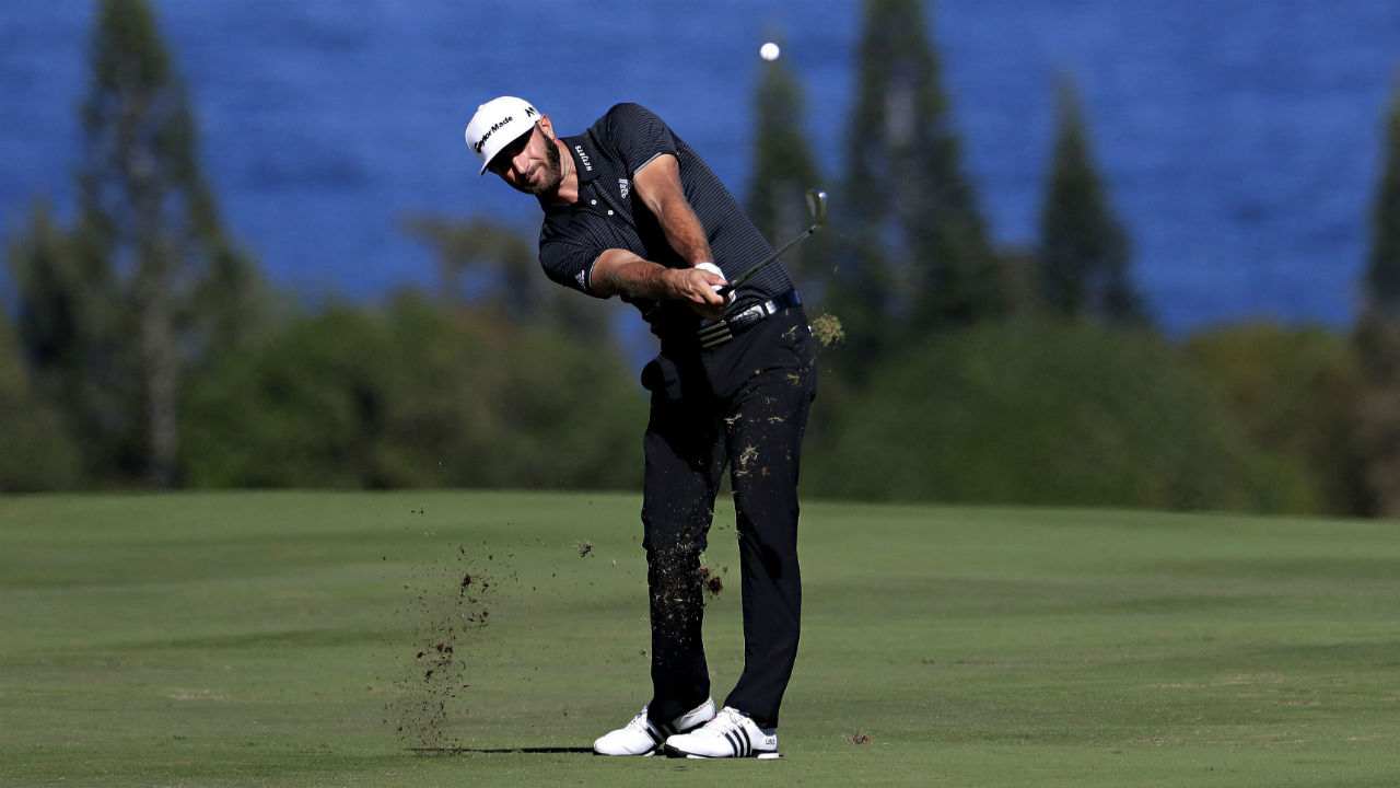 Dustin Johnson shoots 64, moves into contention in Abu Dhabi