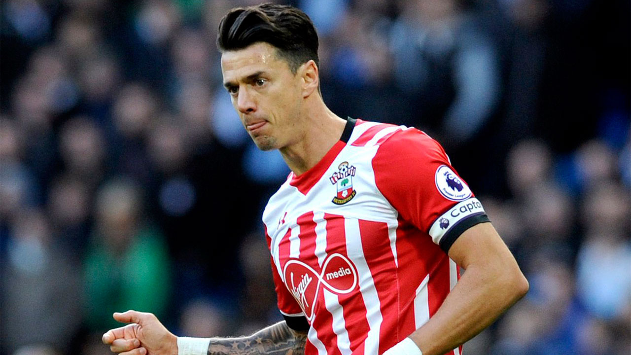 Southampton says captain Jose Fonte asked for transfer