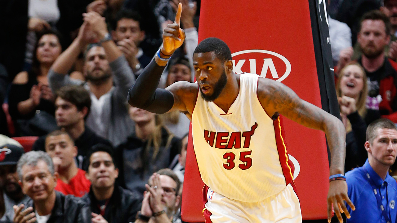 Clippers’ Willie Reed arrested on domestic violence charge