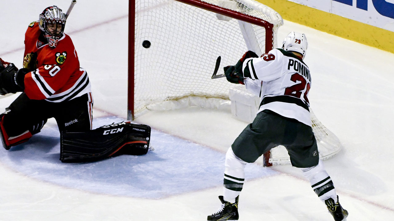 Wild grab Western Conference lead with win over Blackhawks