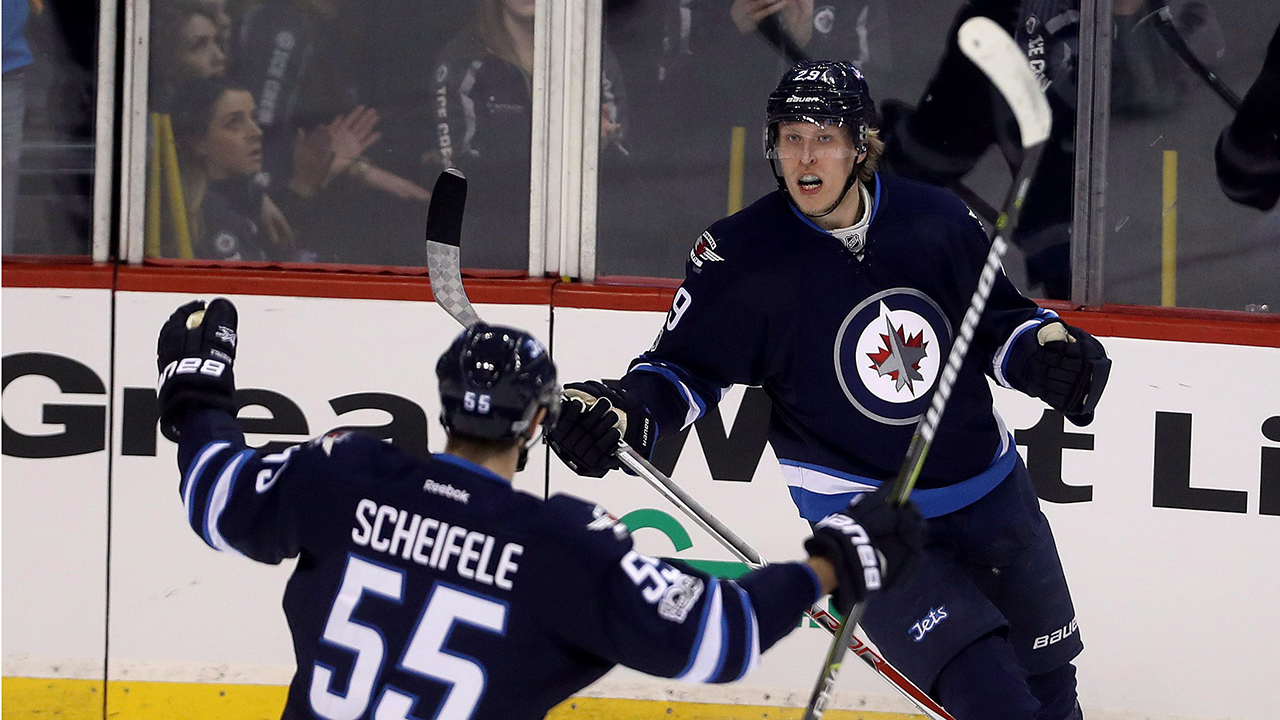 4 things we learned in the NHL: Laine loves to score goals