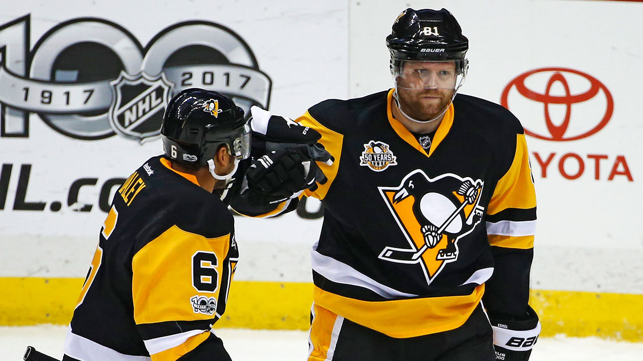 Four things we learned in the NHL: Kessel doesn’t see his shadow