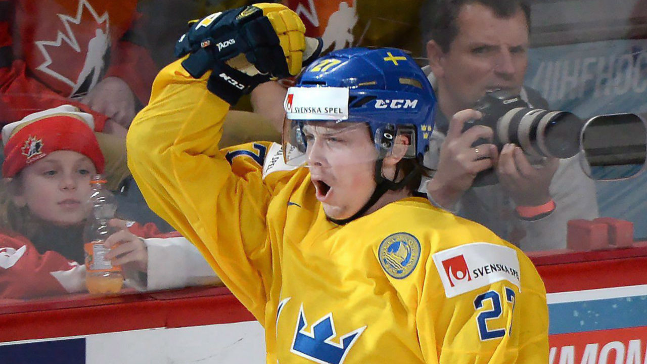 Canucks sign prospect Jonathan Dahlen to entry-level deal