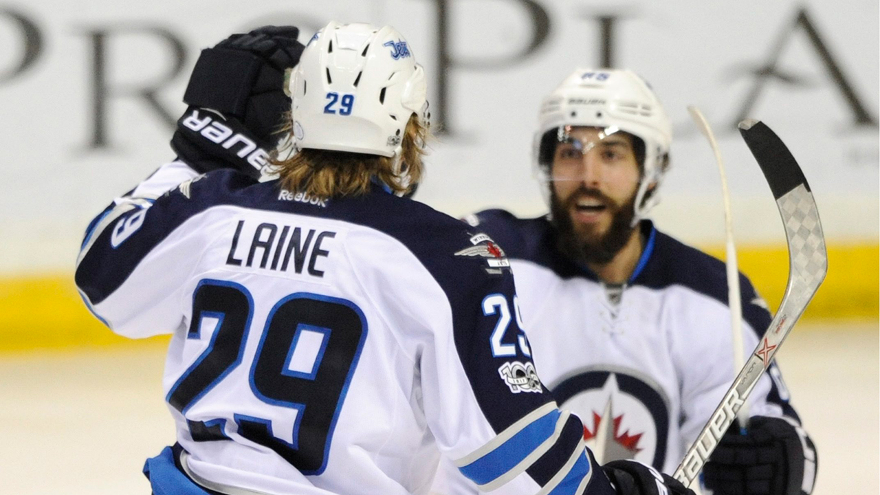 Laine scores twice in Jets win over Blues