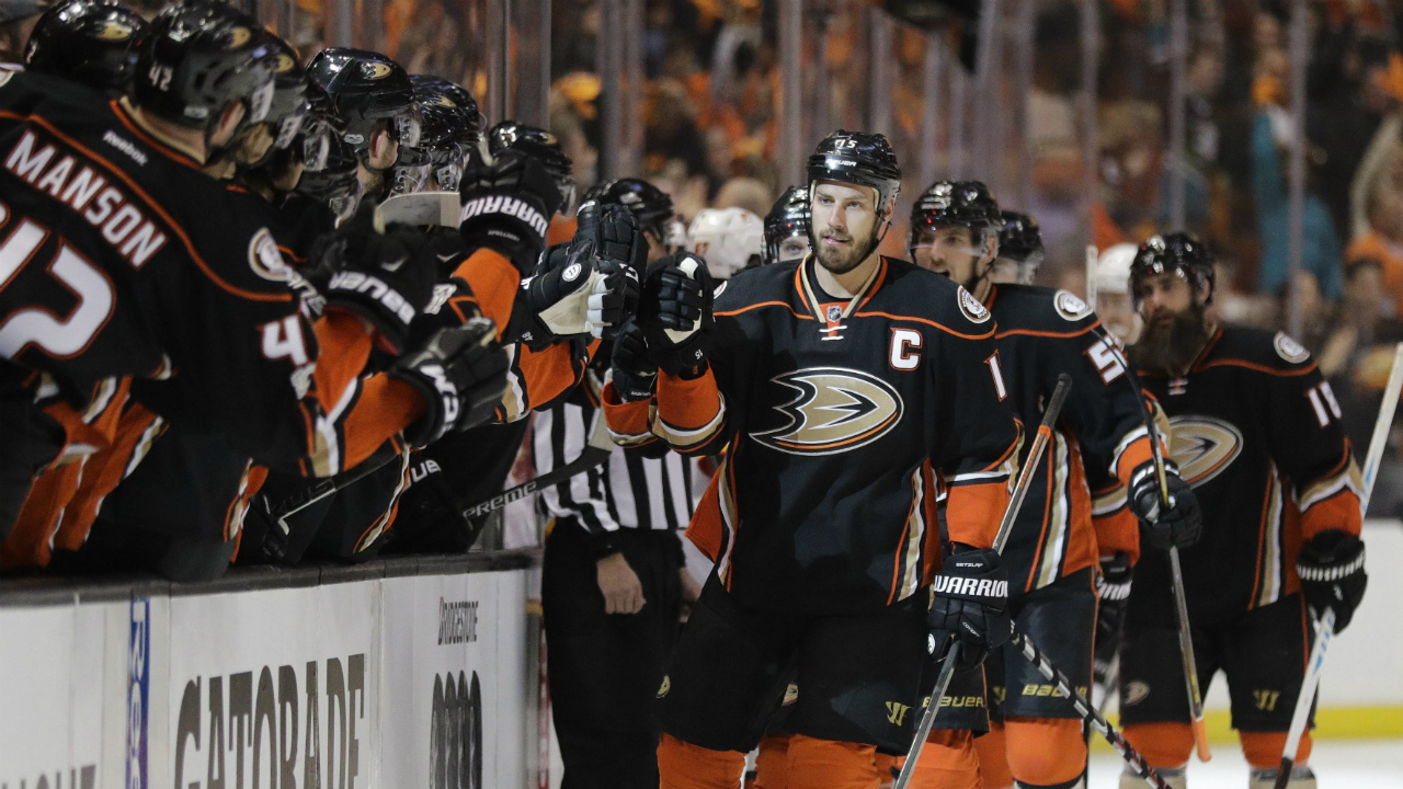 Late Ryan Getzlaf goal gives Ducks 2-0 series lead over Flames