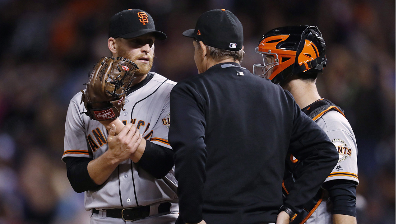 Blue Jays claim relief pitcher Neil Ramirez off waivers