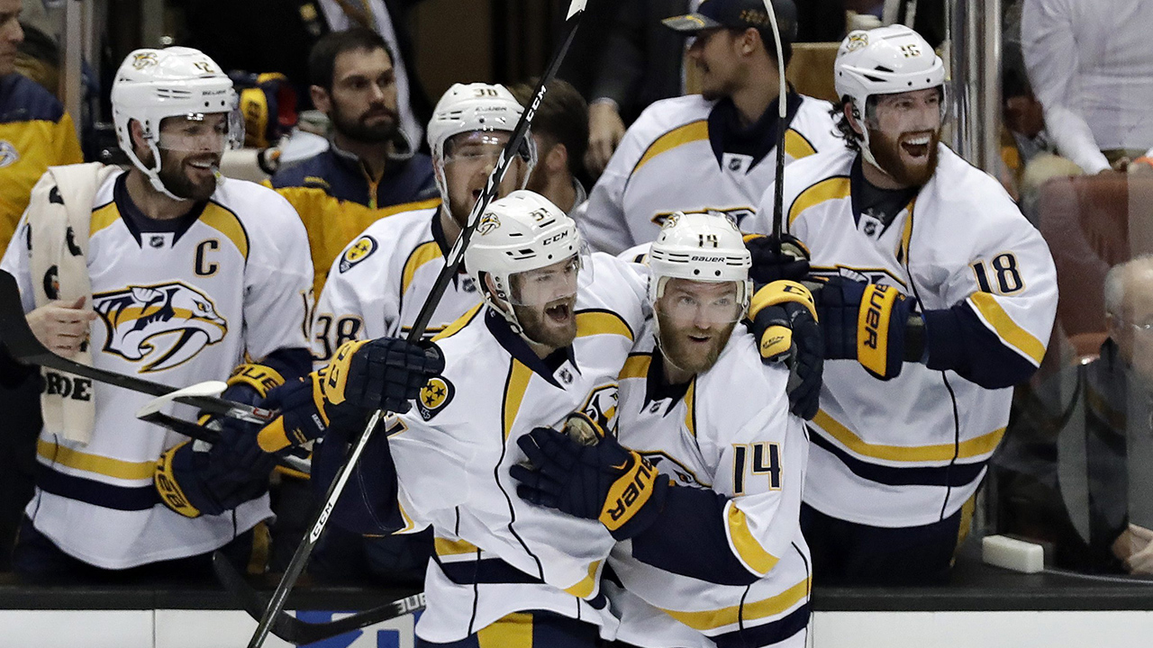 Predators sign Austin Watson to three-year contract