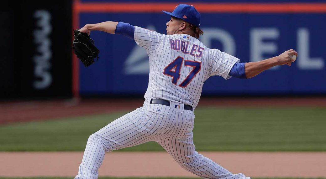 Mets send reliever Robles to minors, recall Smoker - Sportsnet.ca