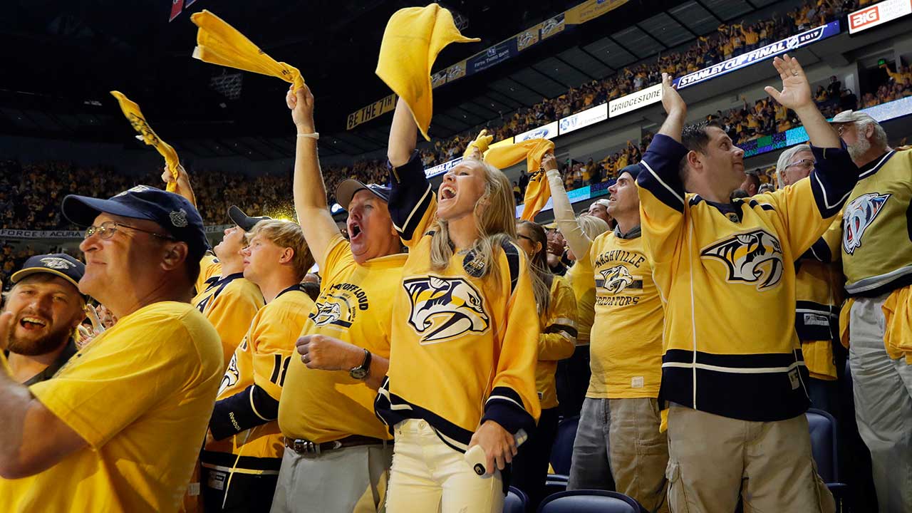 Predators unveil 20th anniversary logo to mixed fan reaction