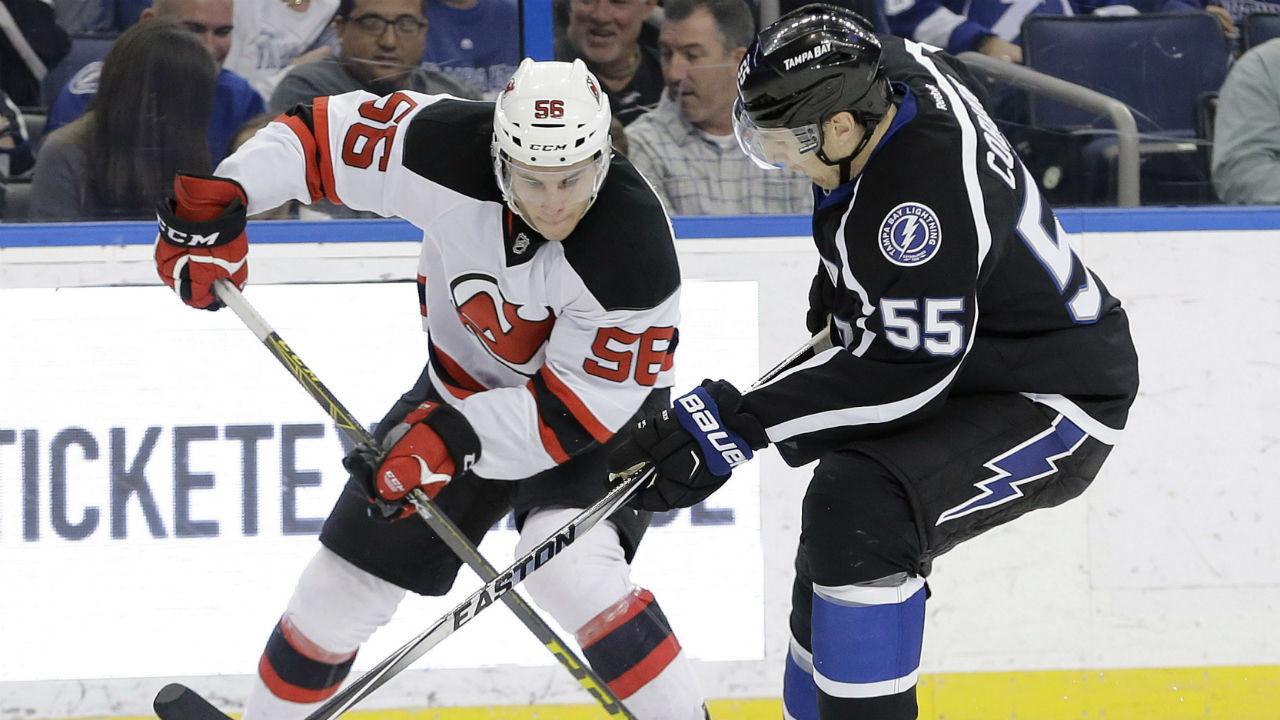 Ducks sign winger Blake Pietila to one-year contract