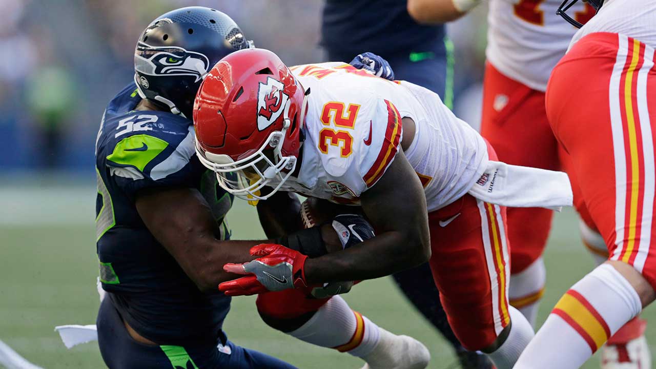 Chiefs’ Spencer Ware tears knee ligament, could miss season