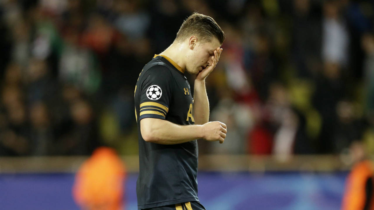 Tottenham sells centre back Kevin Wimmer to Stoke City