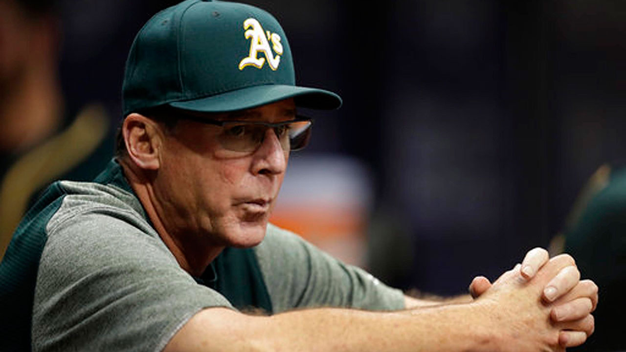 Report: Padres agree to three-year deal with Bob Melvin to become next ...