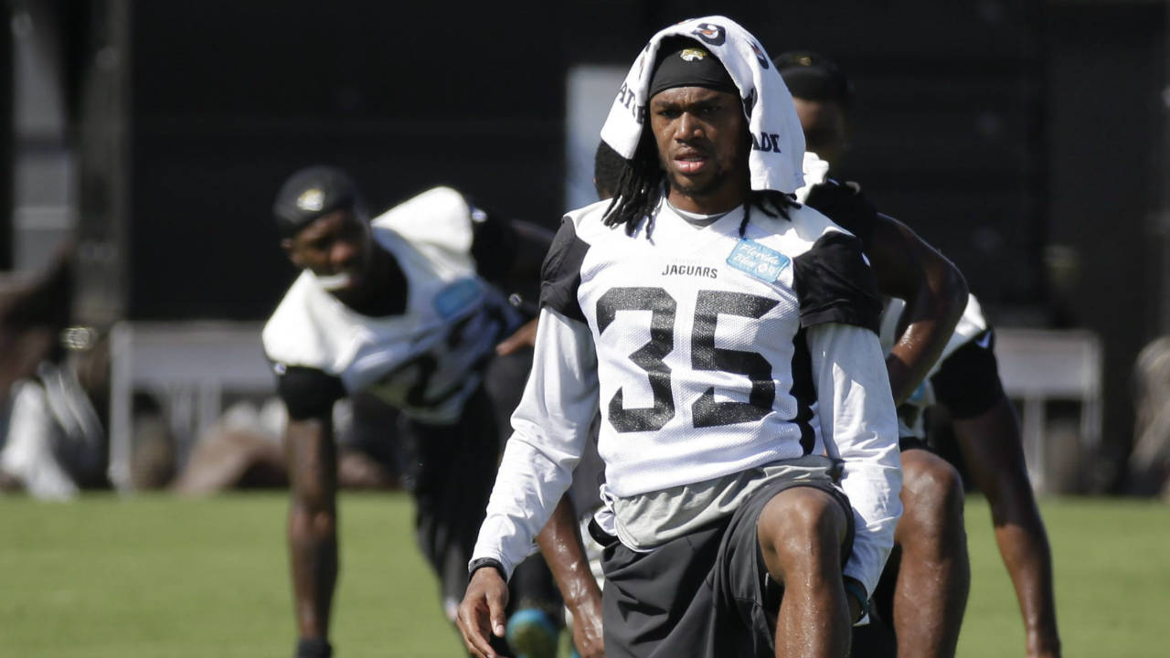 Raiders sign CB Demetrius McCray