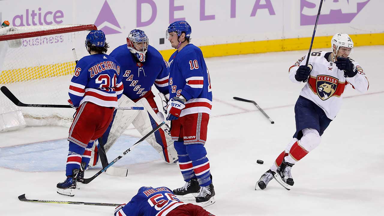 Malgin’s late goal lifts Panthers to win over Rangers