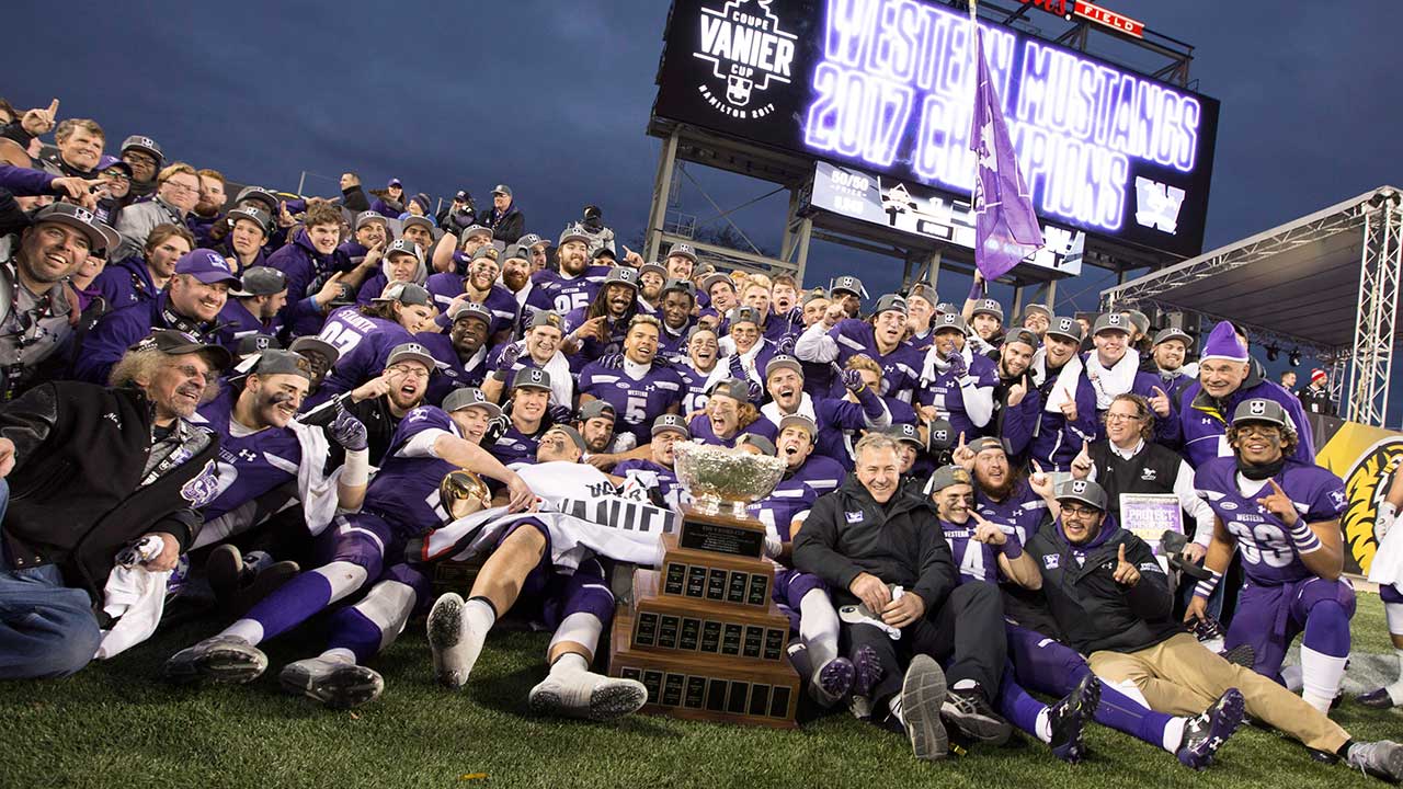 Western crushes Laval to win seventh Vanier Cup title