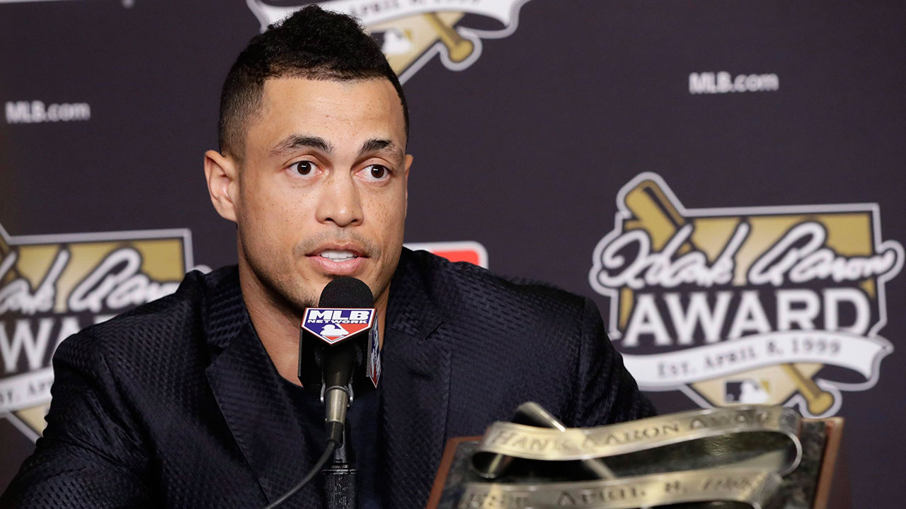 Yankees officially acquire Giancarlo Stanton from Marlins